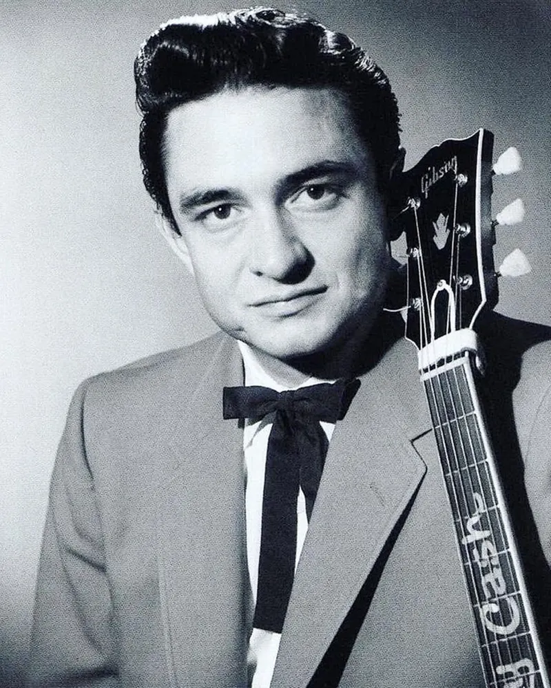 Johnny Cash – One Piece At A Time – OldiesSong